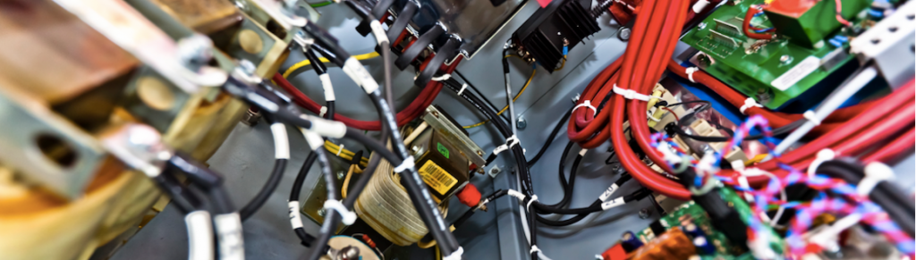 AUXEL POWER DISTRIBUTION - Amphenol AUXEL