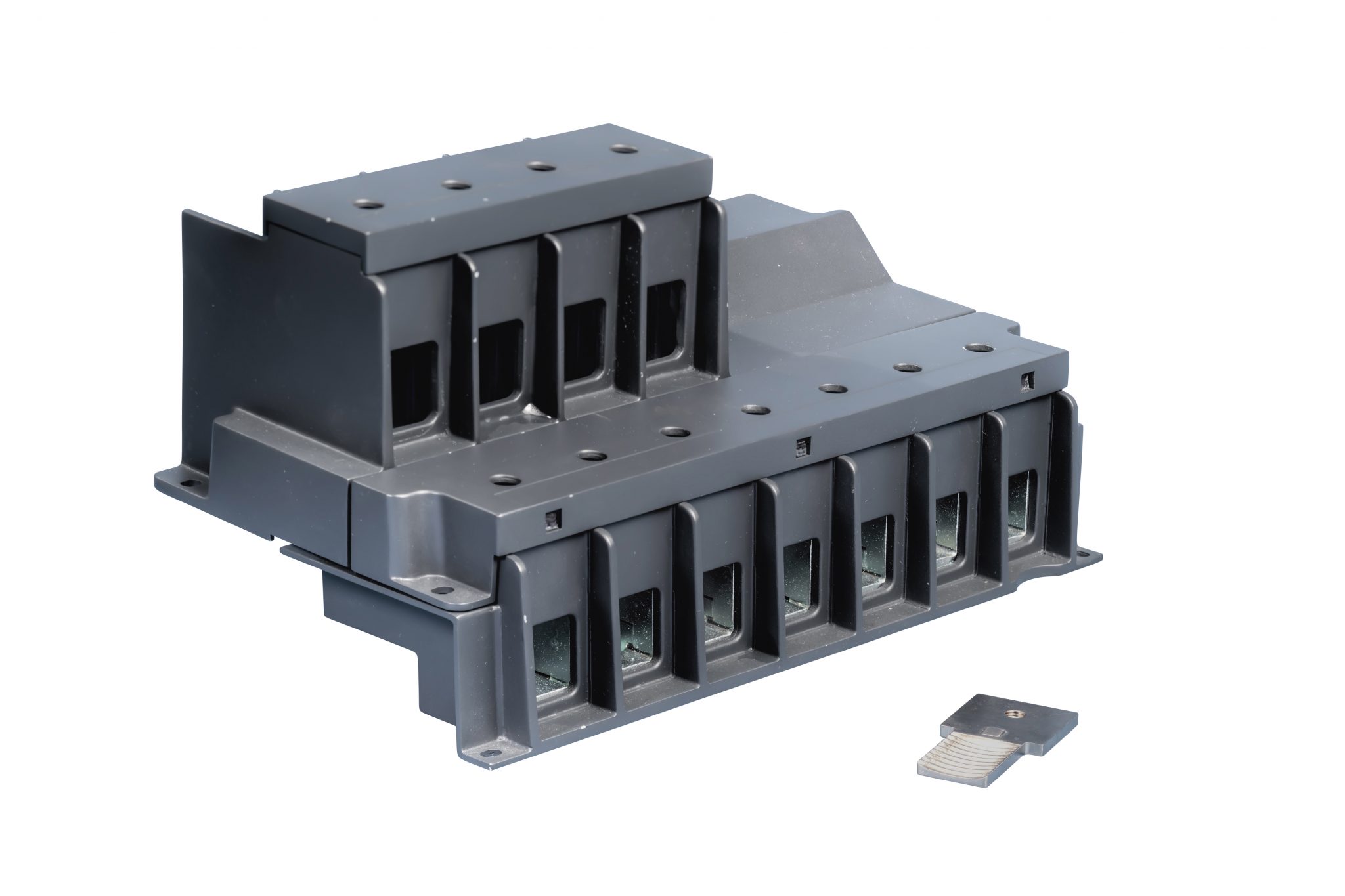 CUSTOMIZED POWER TERMINALS - Amphenol AUXEL